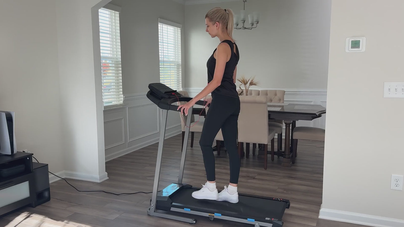 TM015 Folding Incline Treadmill With Siderails 350lbs Capacity Good For ...